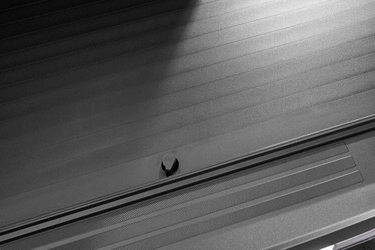 Roll-N-Lock A-Series 2017-2022 Ford F250/F350 Super Duty 6'8" Tonneau ...