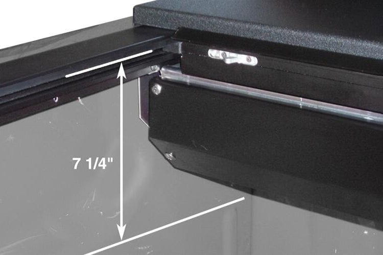 Roll-N-Lock M-Series 2008-2016 Ford F250/F350 Super Duty 6'8" Tonneau ...